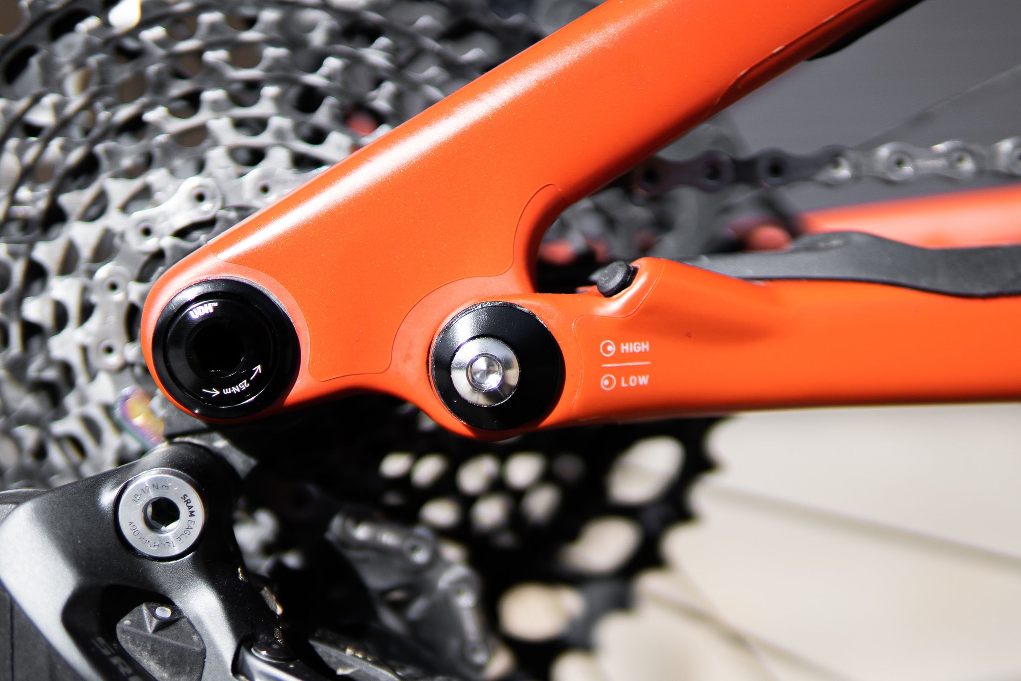 Titanium Specialized Levo Linkage Hardware Kit – Better Bolts