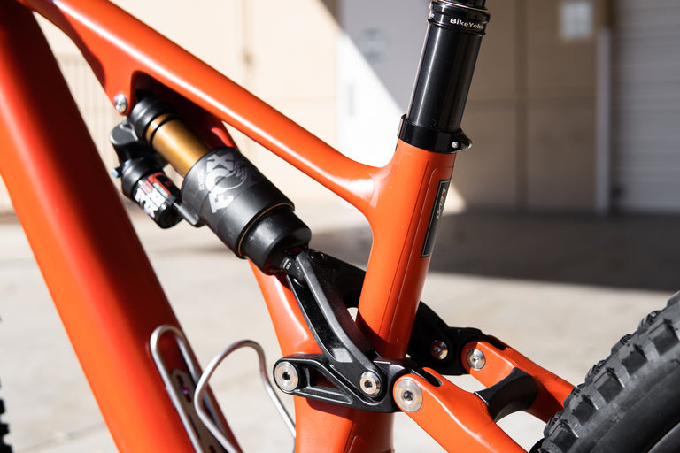 Specialized Levo Linkage Hardware Kit - Titanium – Better Bolts